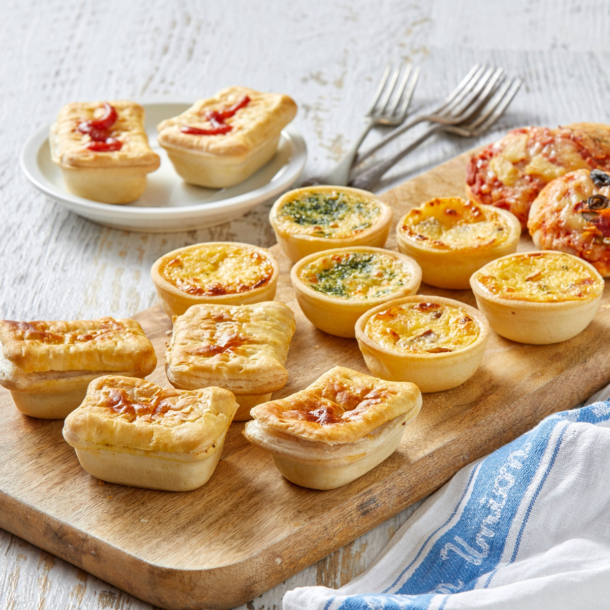 Home Catering Melbourne – Order Savoury & Finger Foods | – Glenroy Bakery