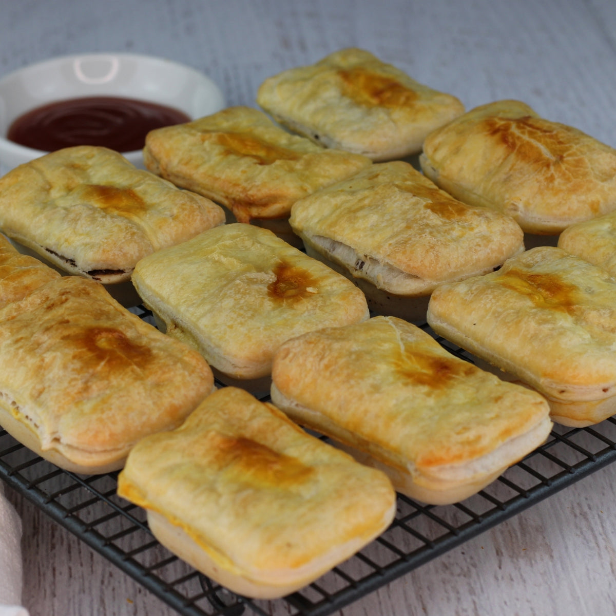 Buy Mini Beef Pies (12's Pack) - Order Savoury Online |Glenroy Bakery